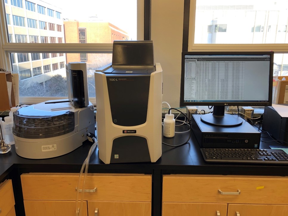 Shimadzu TOC-LCPH with TNM-L Model Total Organic Carbon / Total ...